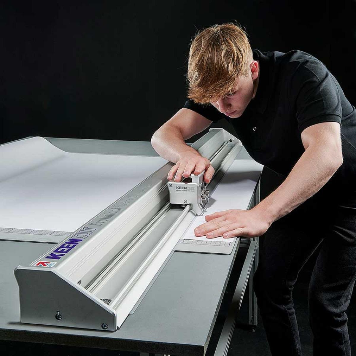 FreeHand Cutter Bar - 124” | Shades of Paper