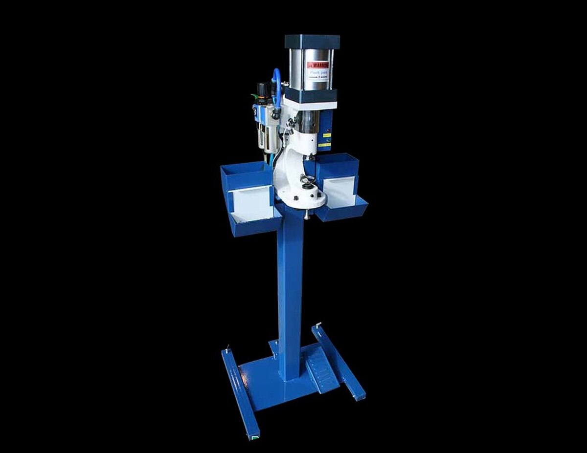 Pro-Matic Stand Up Grommet Press | Shades of Paper